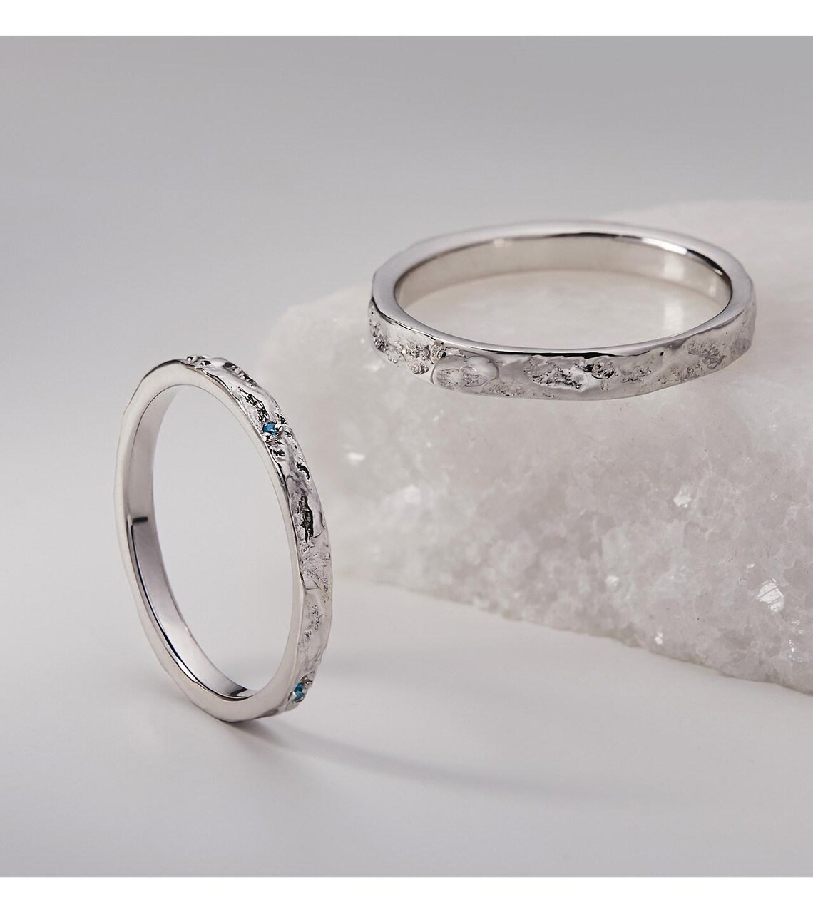 14K Gold Venus Meteor Texture Ring, Couple's Ring, Blue Sapphire ...