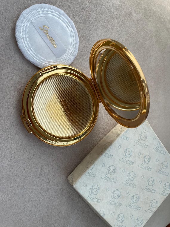 1980s Queen Elizabeth II and Royal Family Convertible… - Gem