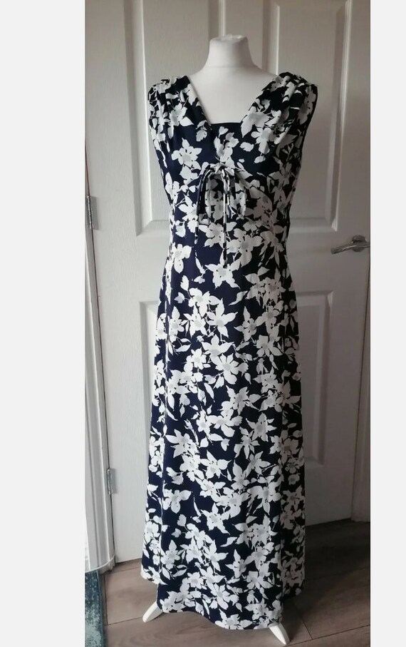 1970s True Vintage, Clive Byrne, Blue Floral Column M… - Gem