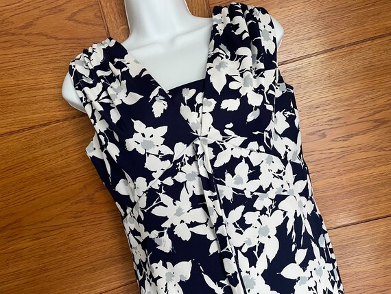 1970s True Vintage, Clive Byrne, Blue Floral Column M… - Gem