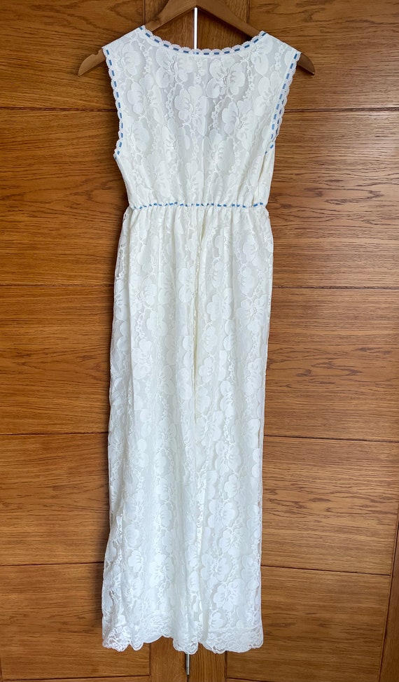 1960s White Lace Night Gown and Boudoir Robe Set, Siz… - Gem