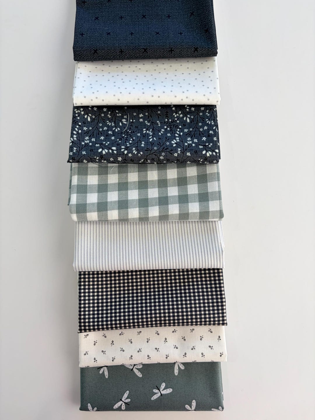 Misty Morning Curated Fat Quarter Bundle | 8 Fabrics - Etsy