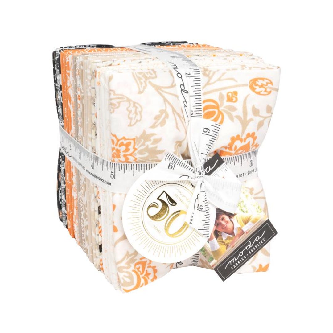 Agatha Road | Fat Quarter Bundle | Fig Tree & Co | Moda Fabrics - Etsy