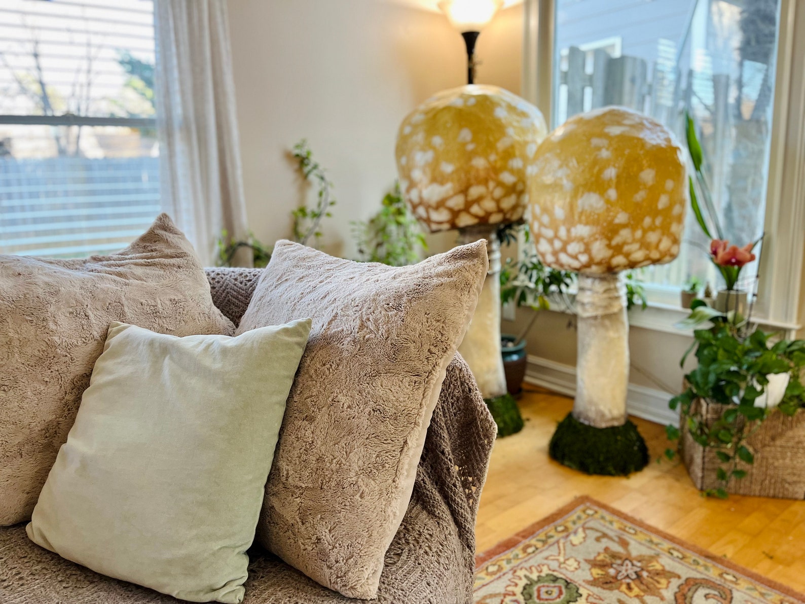 Giant Mushrooms Enchanting 4-5 Ft Tall Mushroom Sculptures Perfect for ...