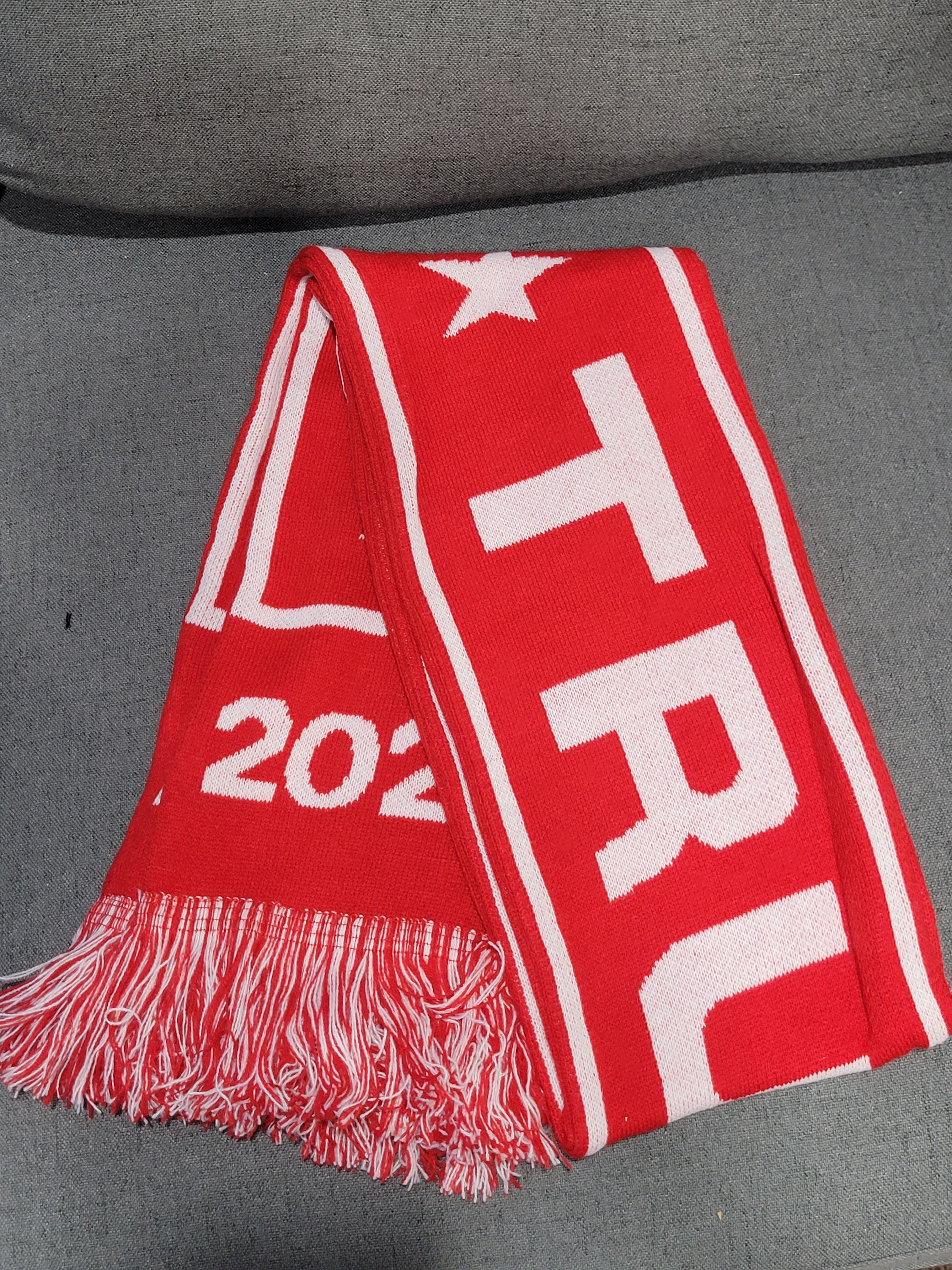 Donald Trump 2024 Scarf the Best Thanks Giving and Christmas Holiday ...