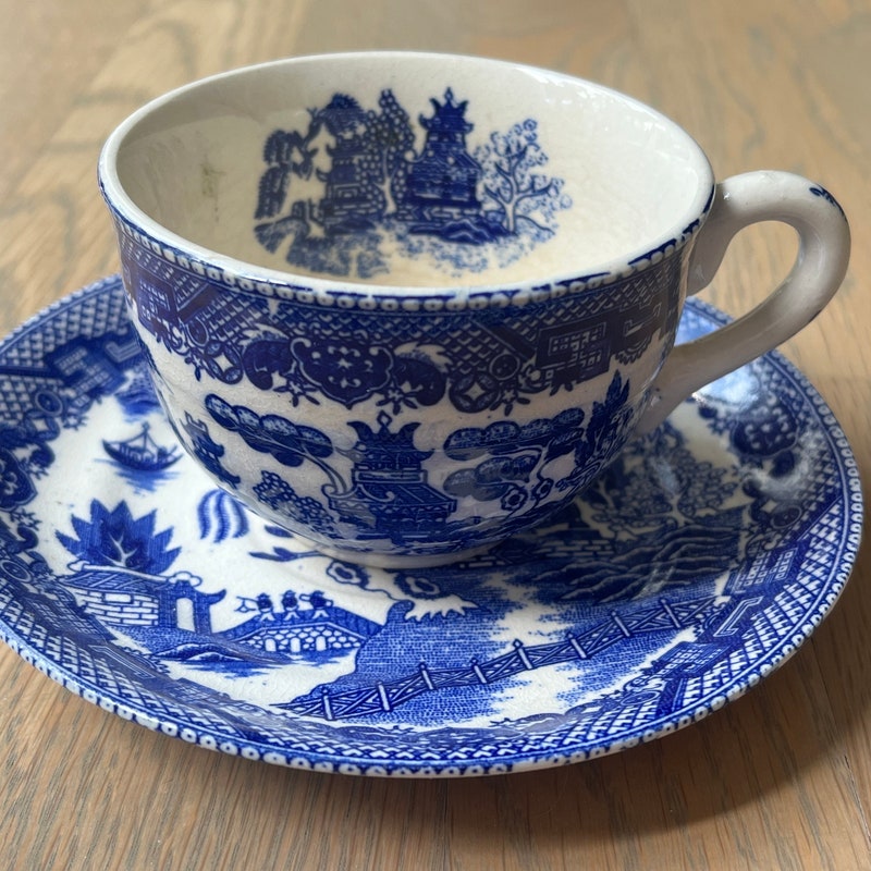 Blue Willow Teacup - Etsy