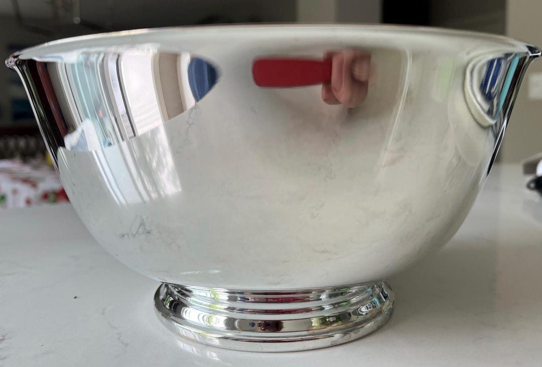 Vintage Oneida Silverplate Bowl 8" - Etsy