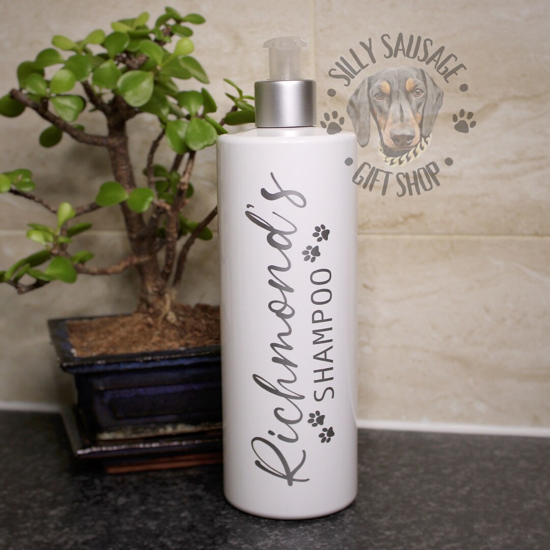 Personalised Dog Shampoo Pump Bottle Dog Bath Accessories Dachshund ...