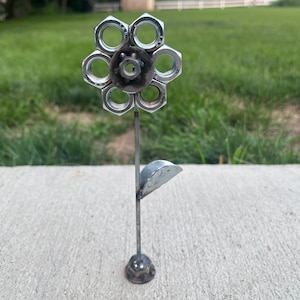 Welded Metal Flower - Etsy