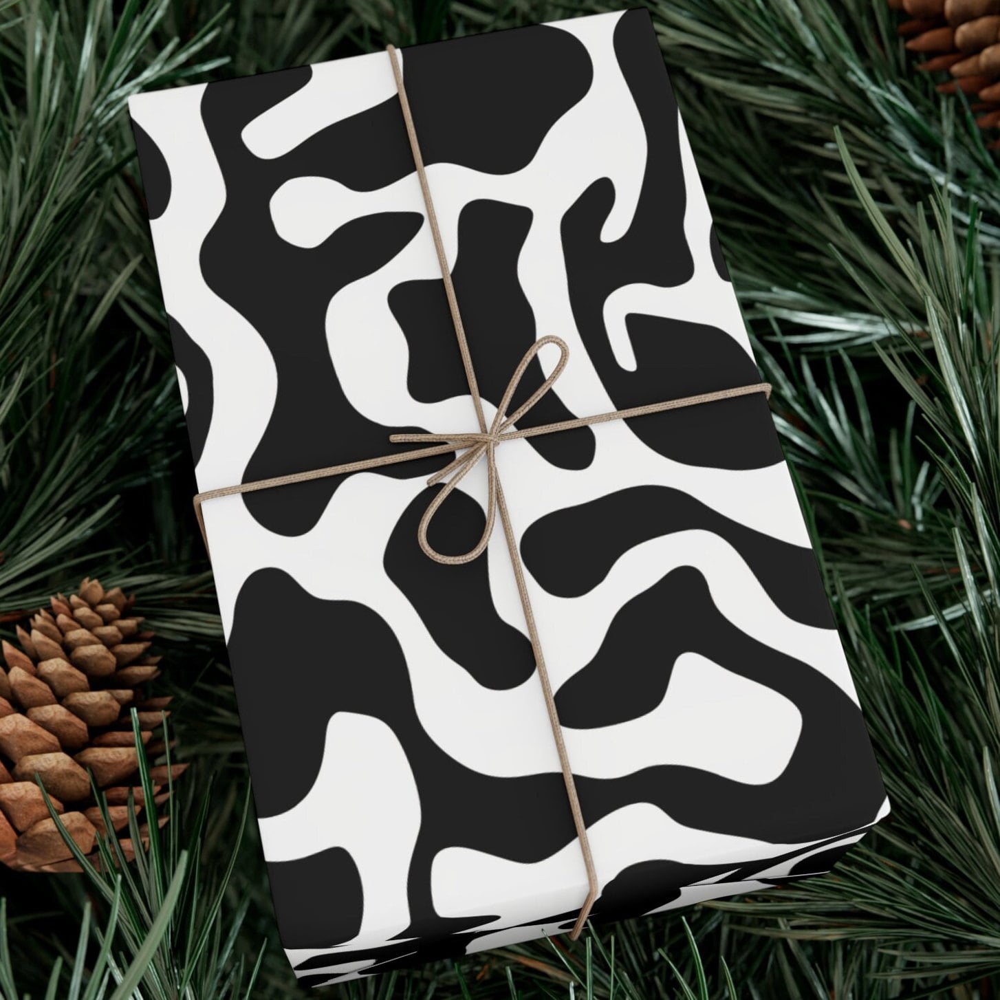 Black and White Abstract Wrapping Paper, Modern Minimalist Gift Wrap ...
