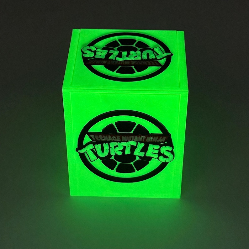 TMNT Glow in Dark MTG Commander Deck Box, Double Sleeved Cards, Sturdy ...