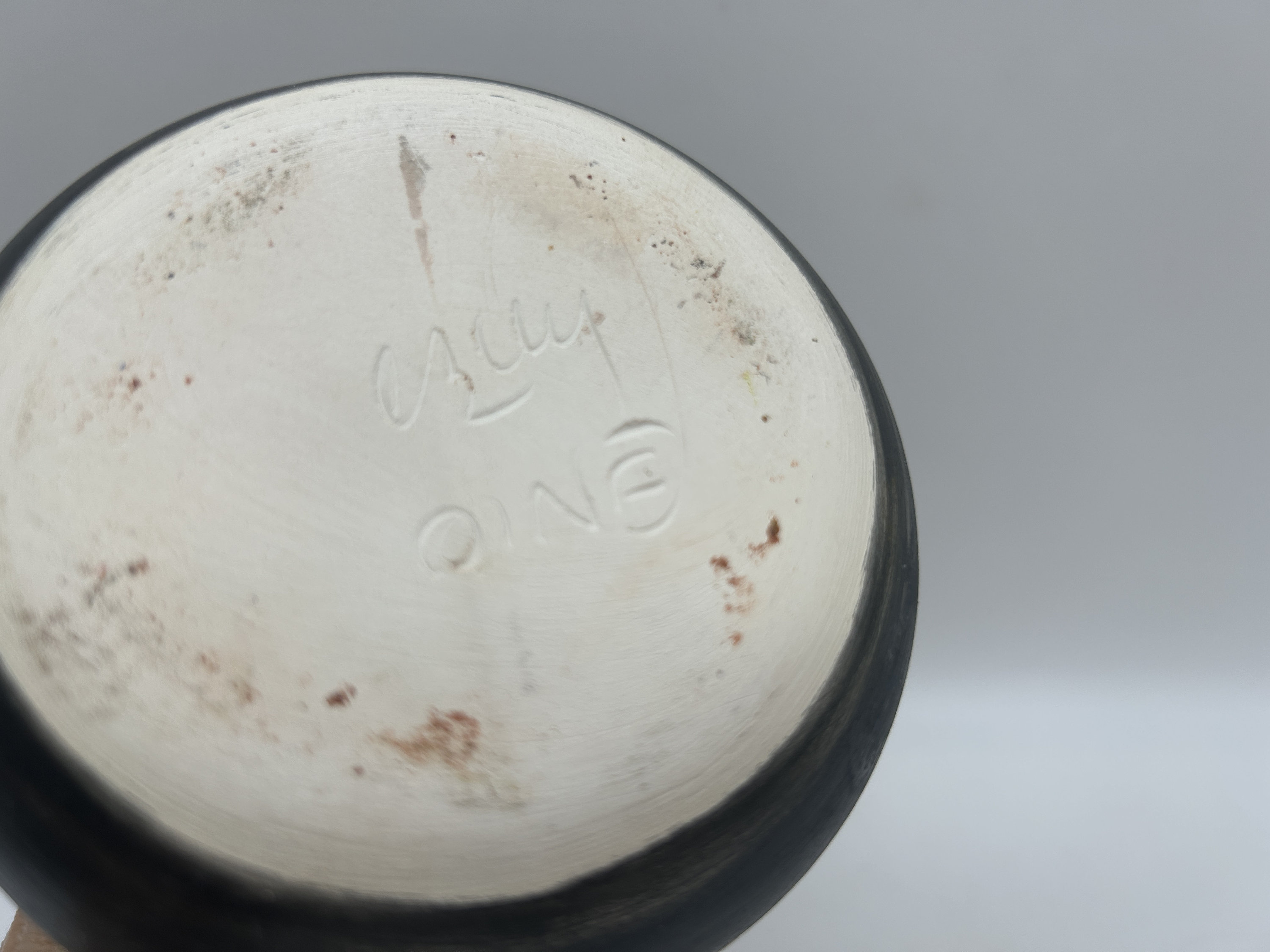 Native American Etched Navajo Pottery Vase Artist Signed Cecelia ...