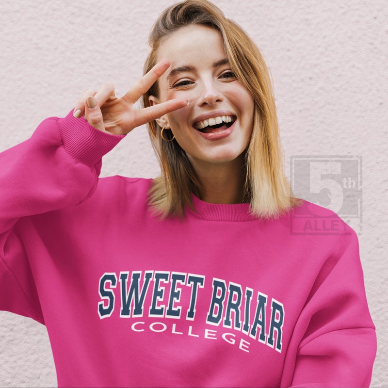 College Alumni Gifts - 60+ Gift Ideas for 2024