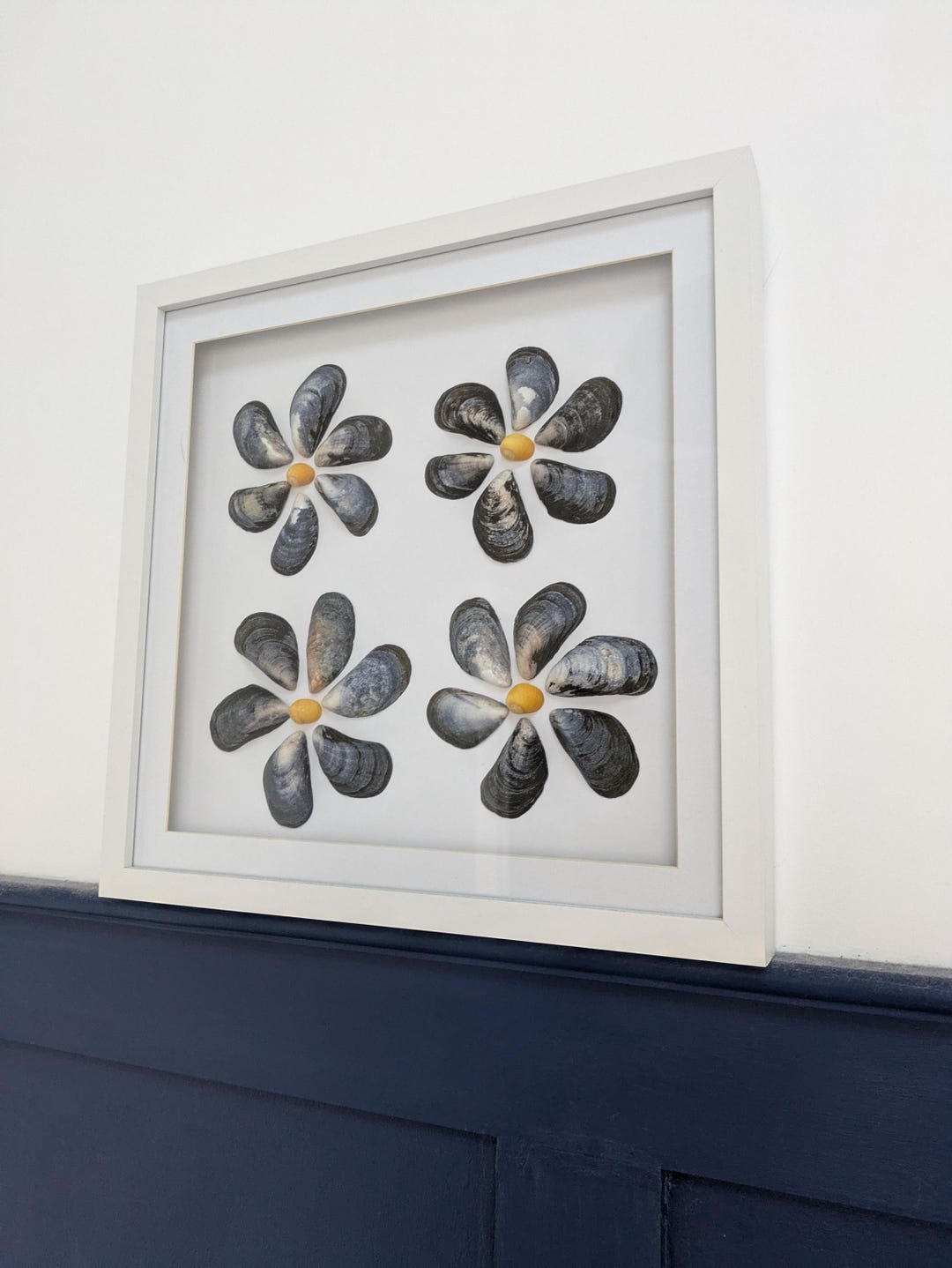Seashell Flower Wall Art: Coastal Beach Decor, Nautical Home Gift ...