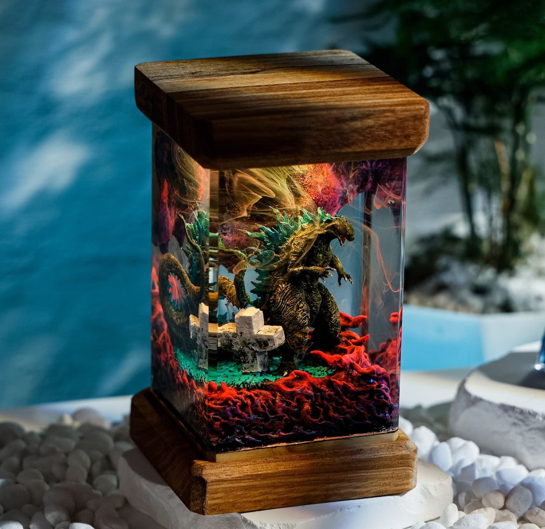 Godzilla Monster Resin Lamp Diorama, Diorama Resin Epoxy, Handmade ...