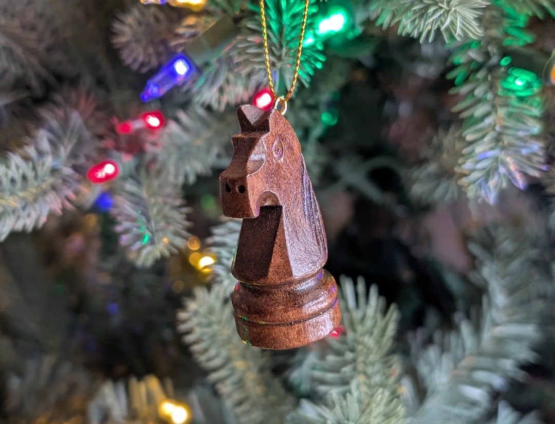 Knight Chess Piece Christmas Ornament: Wood 3D Holiday Decor - Etsy