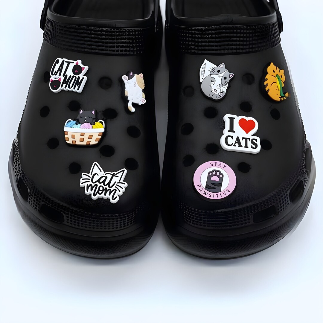 Cute Cat Croc Charms Animal Croc Jibbitz, Cartoon Croc Jibz, Pink Paws ...