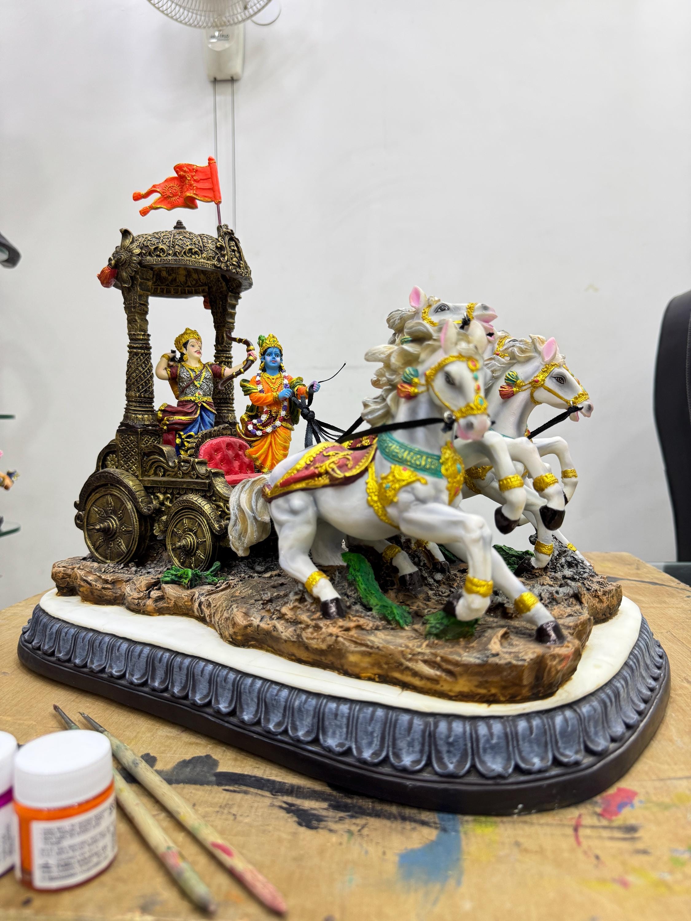 Krishna Arjun on Geeta Rath-mahabharat Scene Depiction Idol-length-17 ...