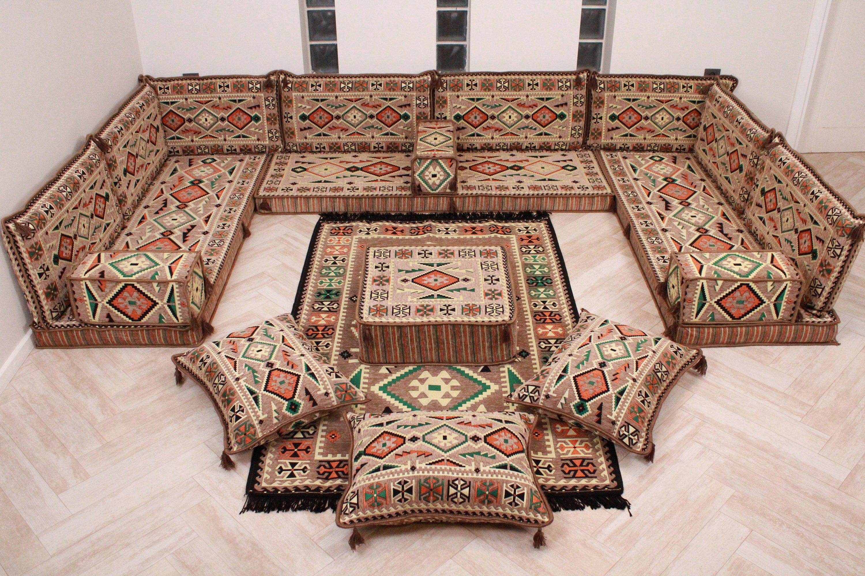 Arabic Majlis Sofa, Living Room Furniture, Arabic Jalsa, Arabic Floor ...