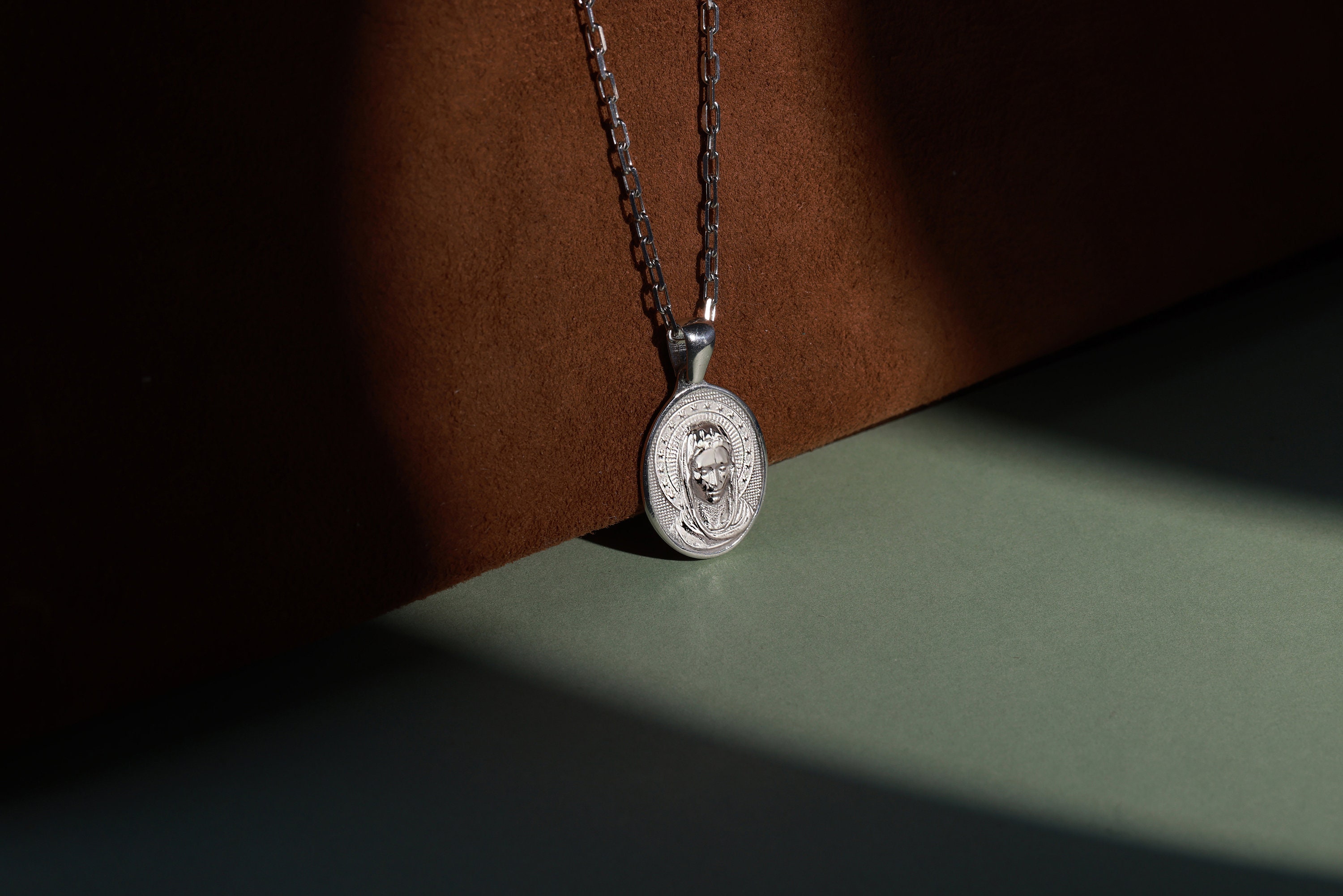 Virgin Mary Pendant Necklace in 14K Gold, Miraculous Medal Necklace for ...