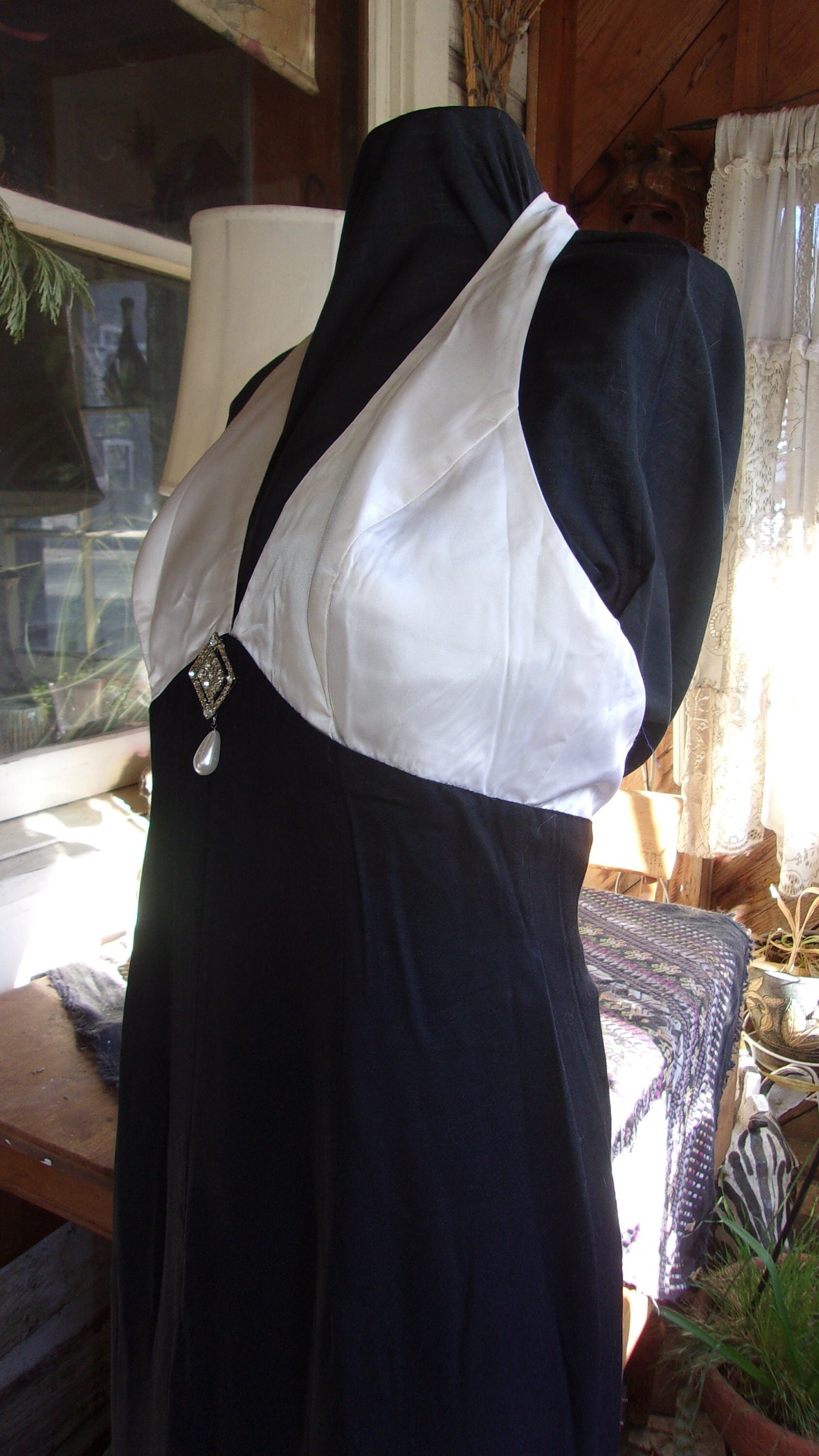 Vintage Elegant Delaru Floor-length Black & White Cocktail Formal Dress ...