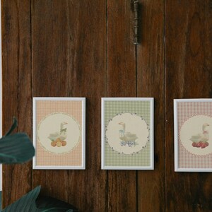 Mother Goose With Bow and Baby - Cottagecore and Grandmacore Wall Art ...