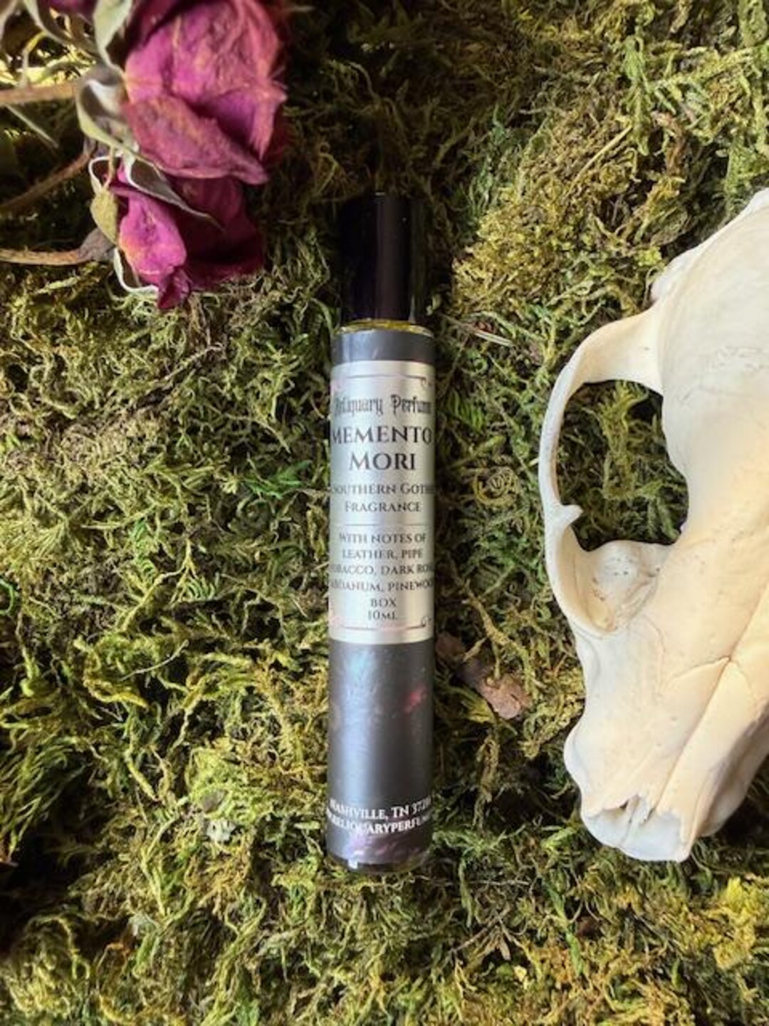 Memento Mori Perfume Oil | Leather, Pipe Tobacco, Dark Rose, Pinewood ...