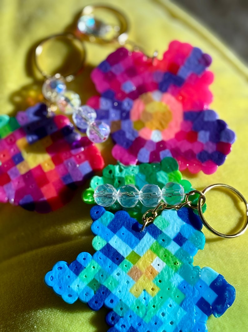 Retro Pixel Art Style Perler Bead Keychain, Melty Bead, Flower Charm ...