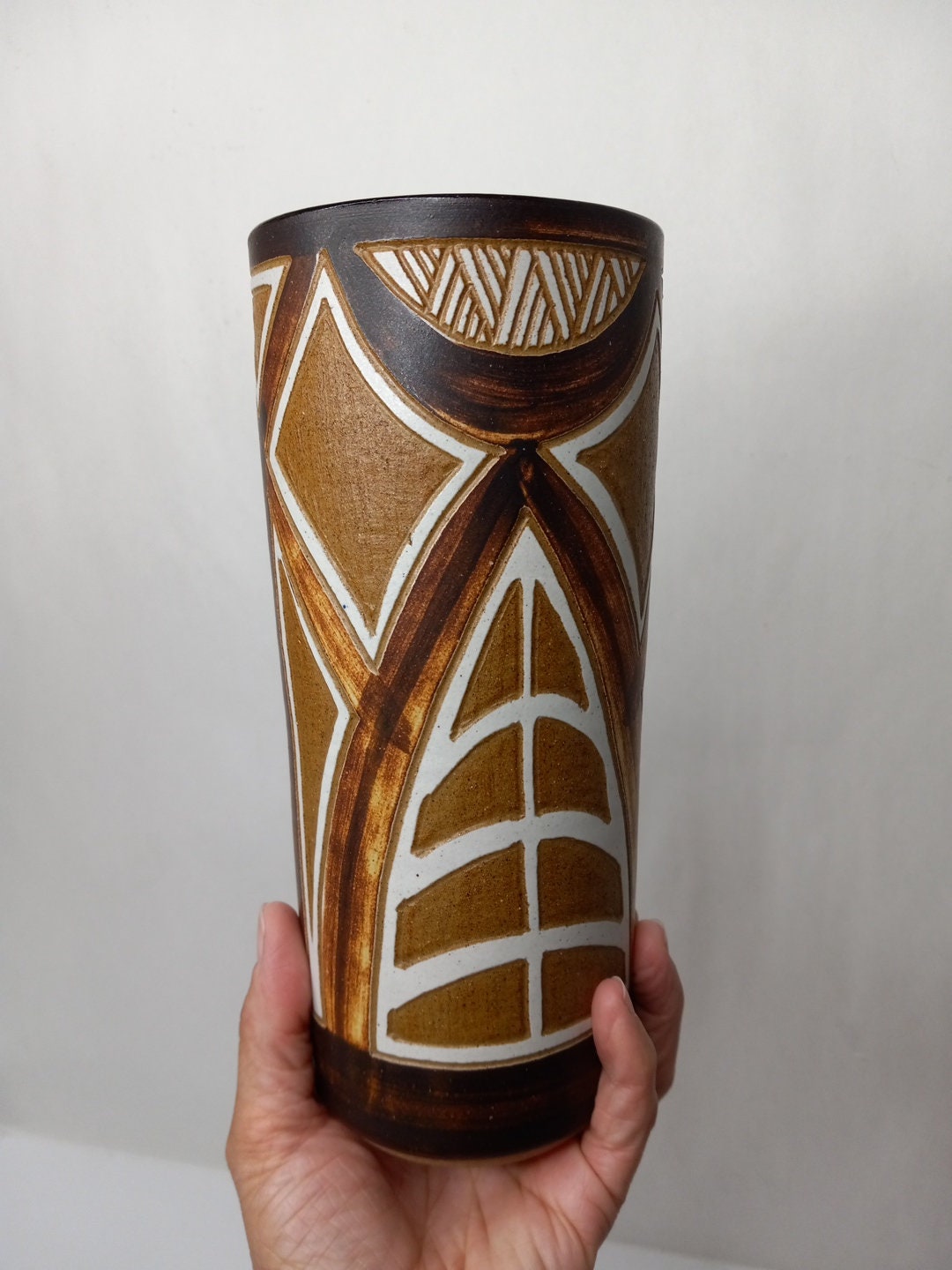 Vintage 1979 Signed Gordon Krause 8.5" Brown Boho Embossed Stonewear ...