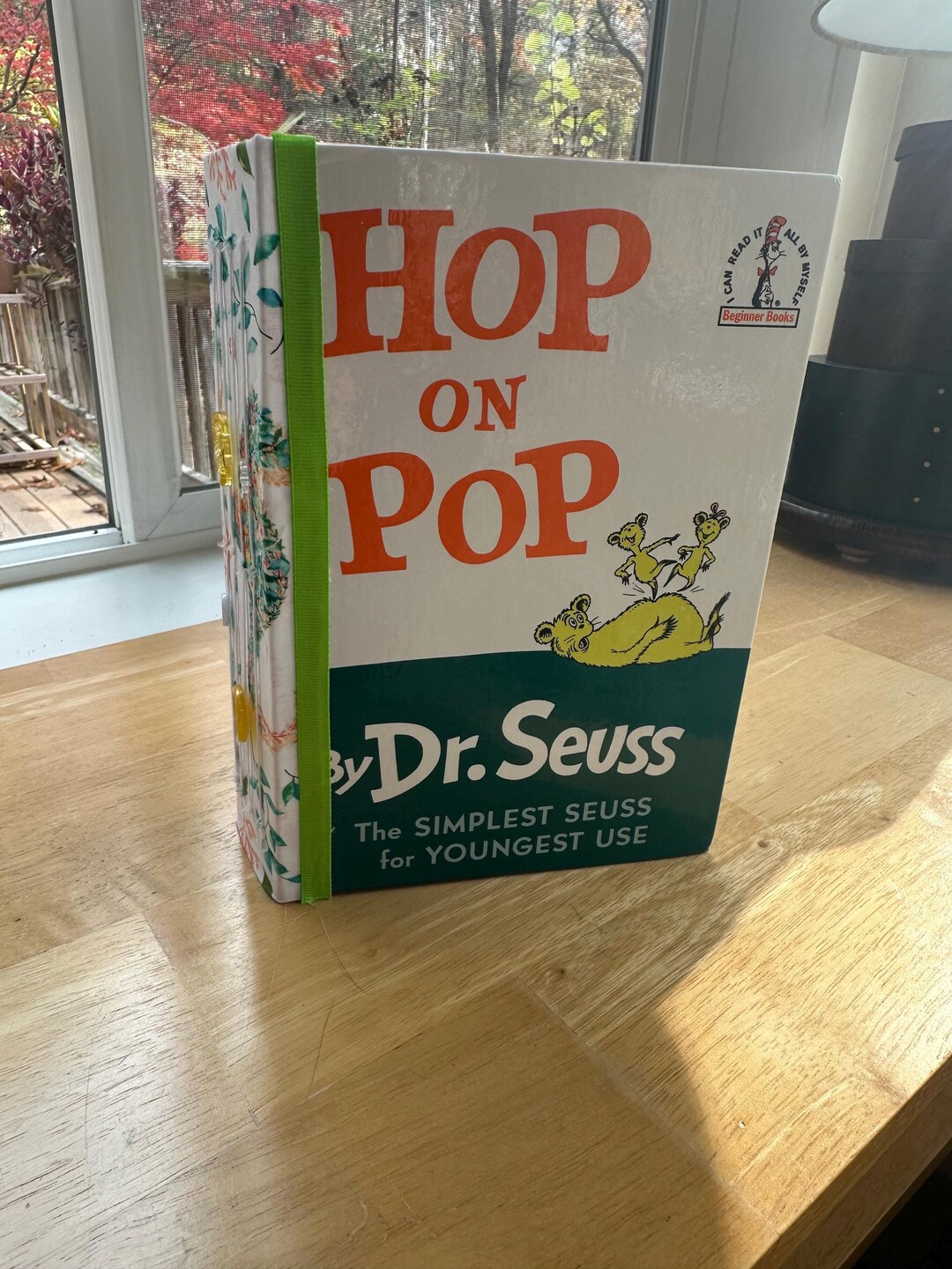 Dr. Seuss -hop on Pop Junk Journal Scrapbook - Etsy