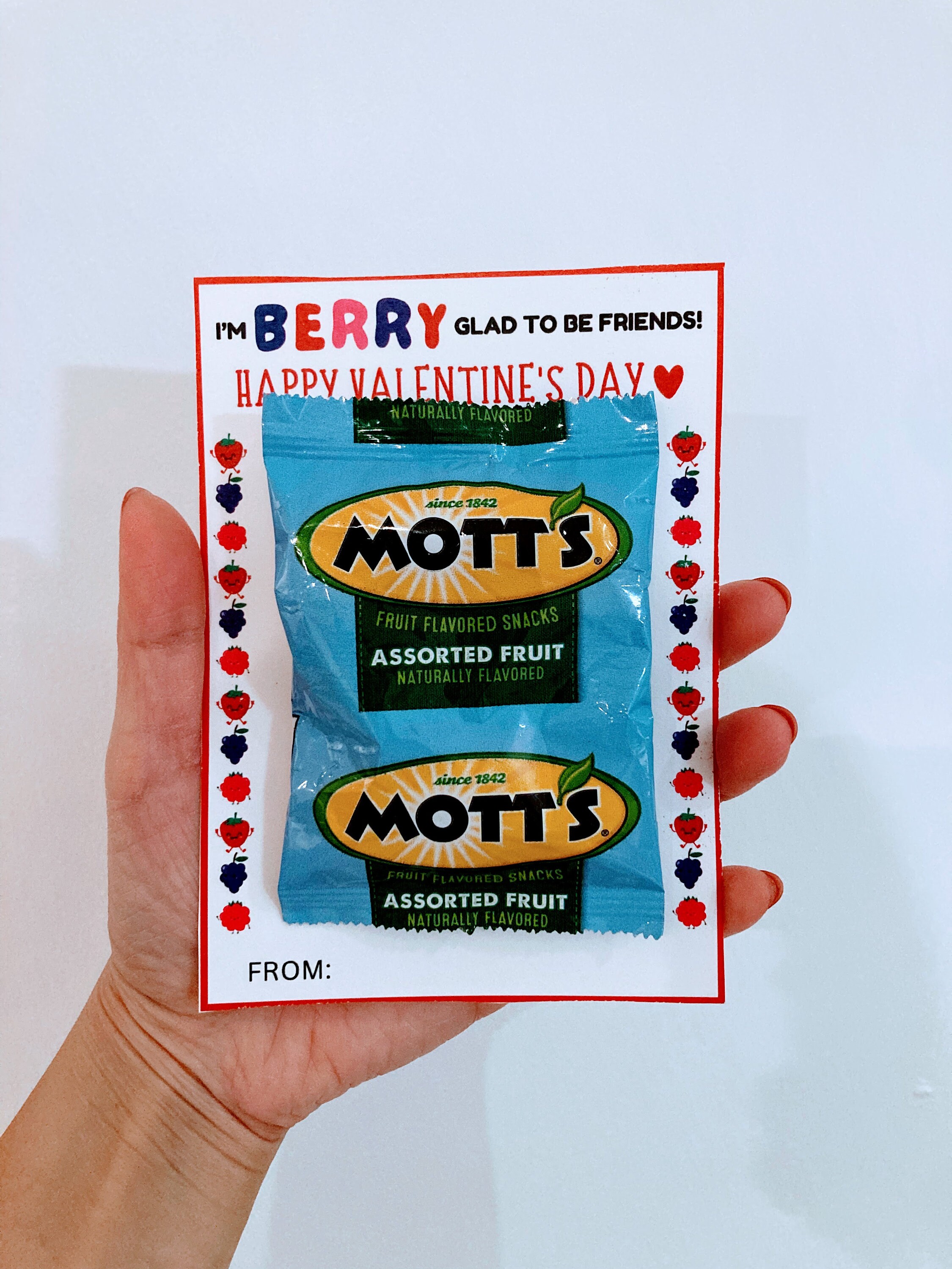 SUPER EASY Printable Valentine Card, Fruit Snack Valentine, Classroom ...