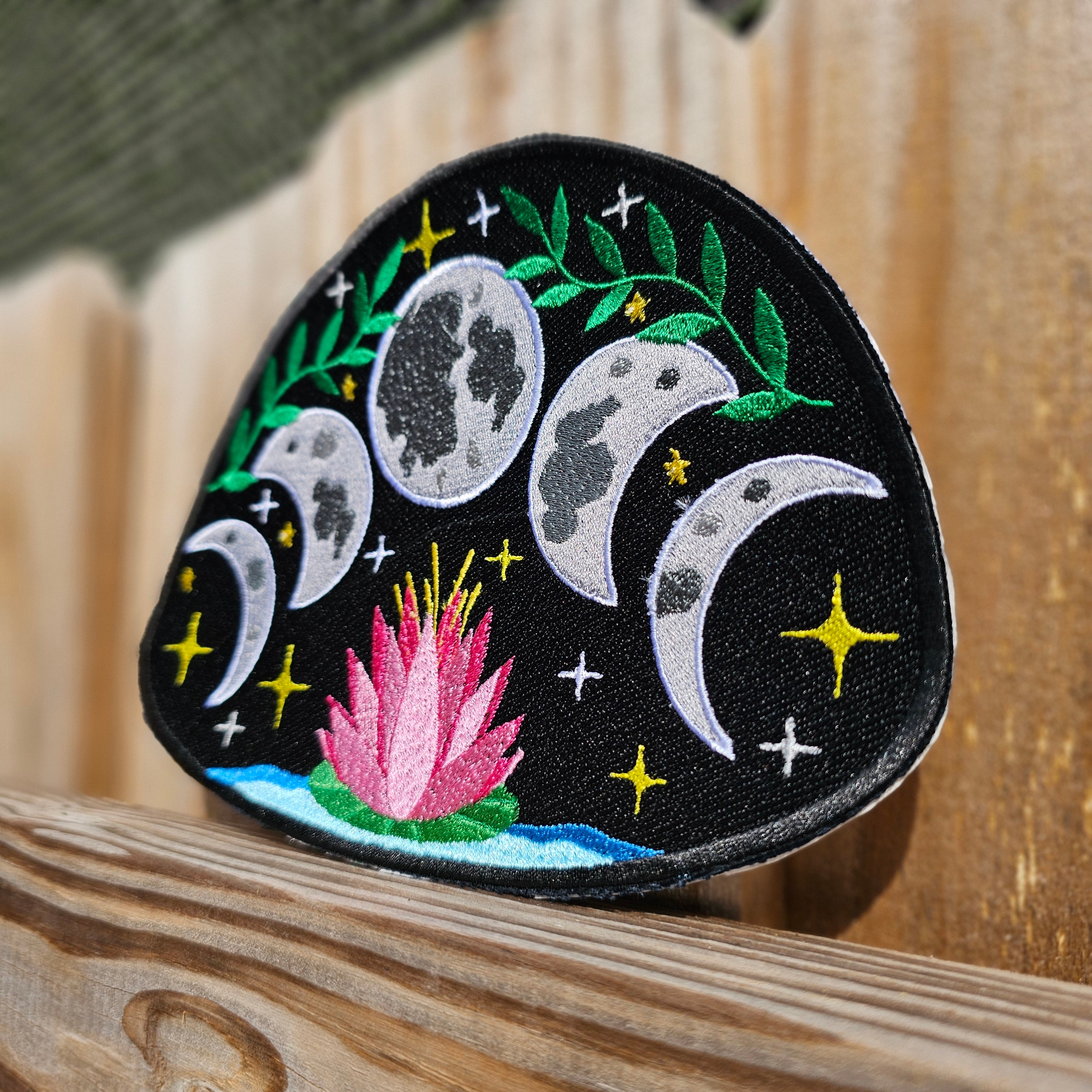 Large Moon Phase Lotus Iron On/sew on Patch, Moon Phase Patch, Lotus ...