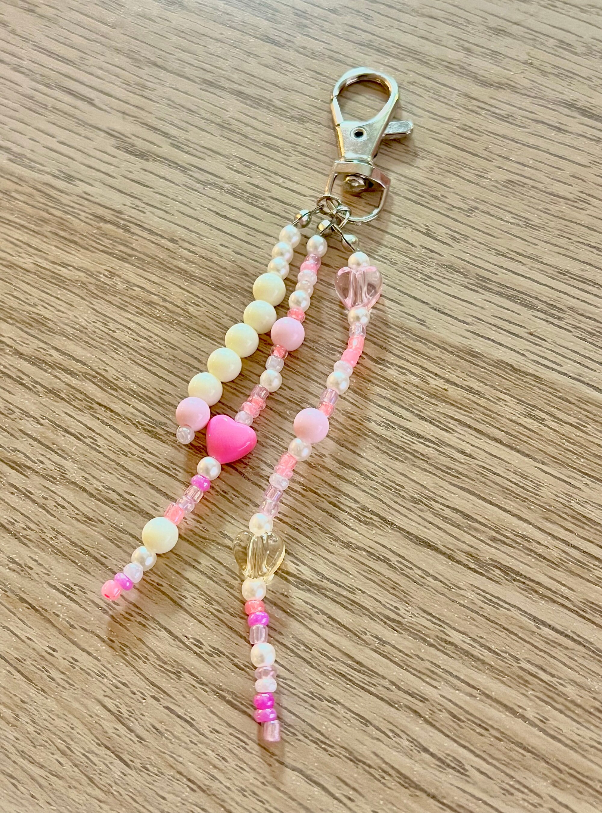 Pink Beaded Keychain, Y2k Trendy Cute Phone Charm, Kawaii Keychain for ...