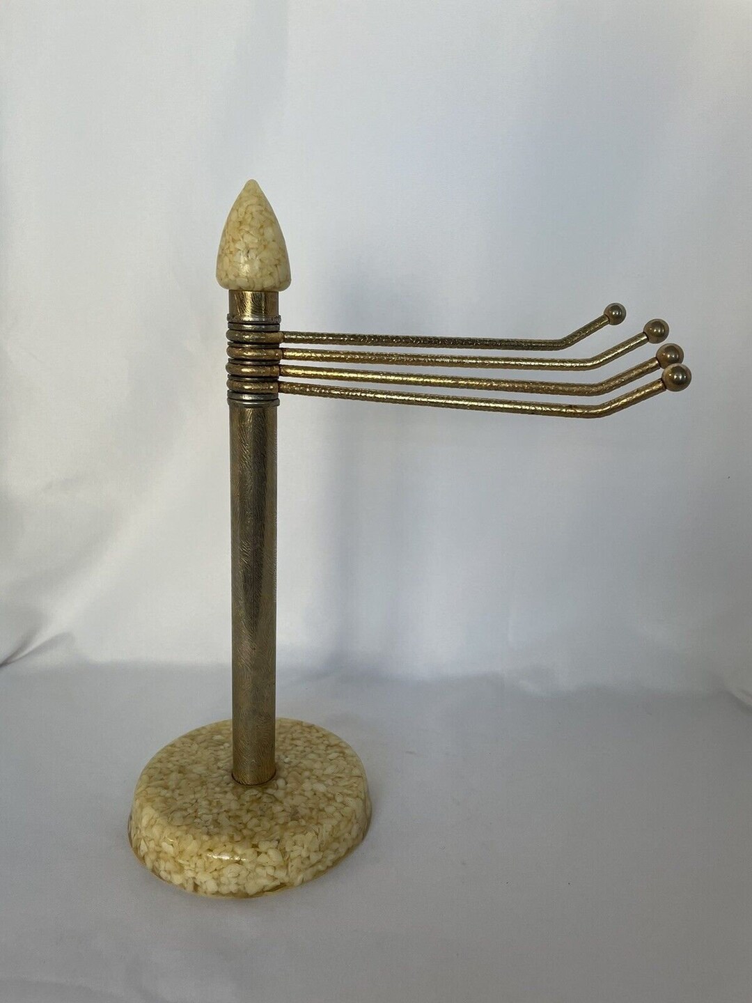 Vintage Free Standing Lucite & Gold Hand Towel/jewelry Holder Hollywood ...