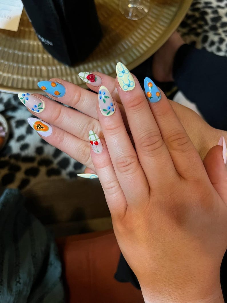 Luxury Custom Nail Set - Etsy