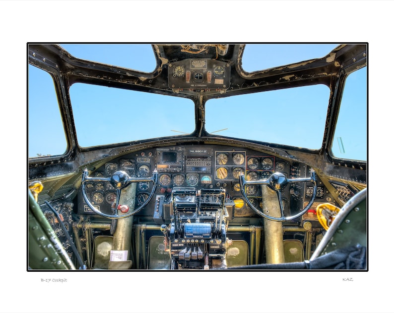 B-17 Cockpit: War Planes Bombers - Etsy