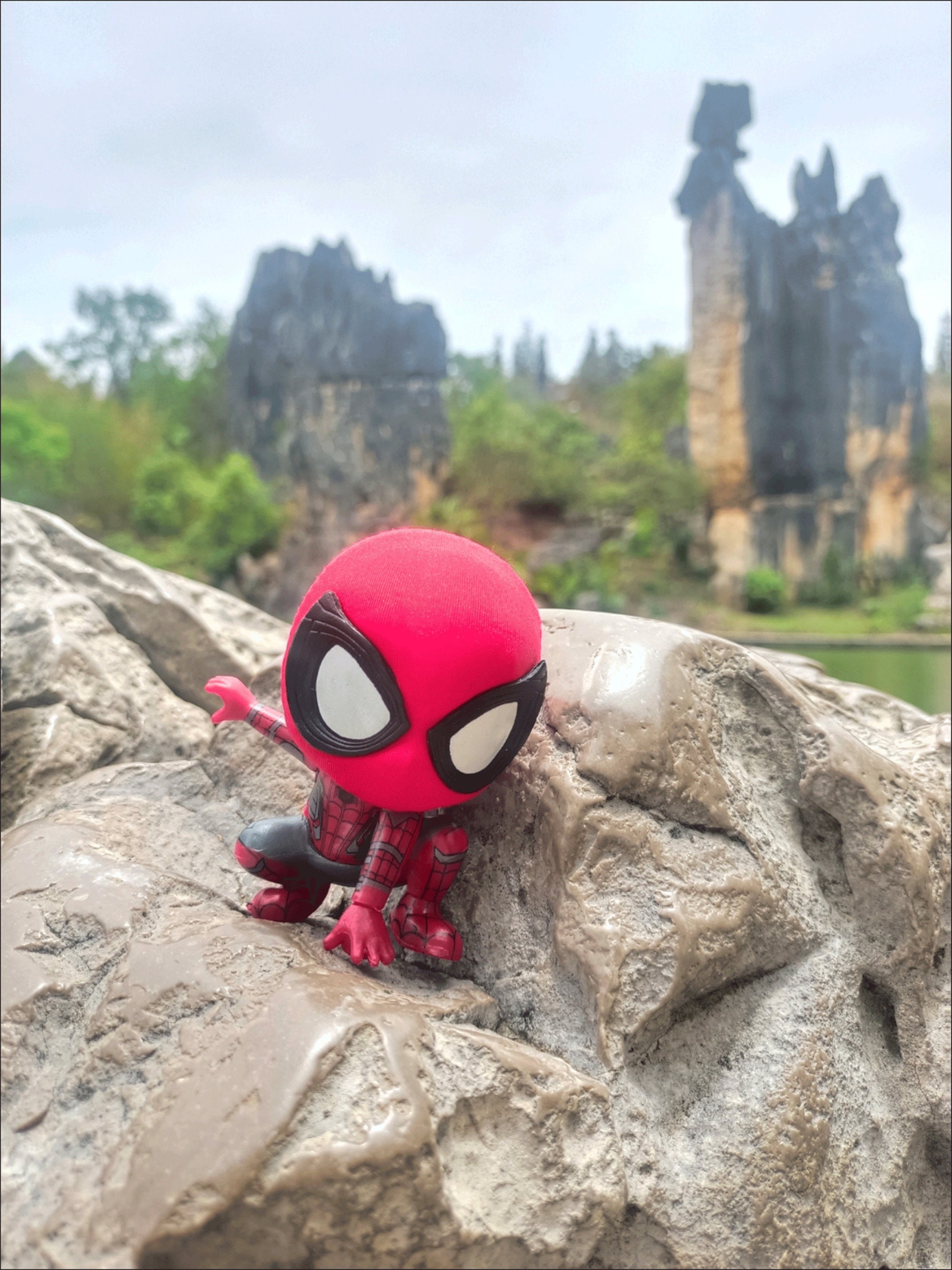 Q Version of the Spider Magnet Refrigerator Sticker Magnetic Hand ...