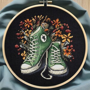 Flower Cross Stitch Pattern, Punto De Cruz, Punto De Cruz Patron, Cross ...