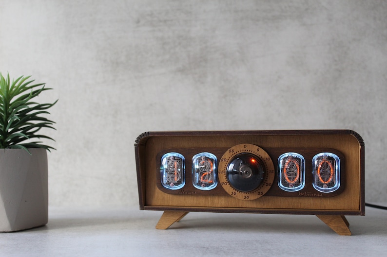 Vintage Nixie Clock IN-12 OG-4 - Retro Style Timepiece for Home Decor ...