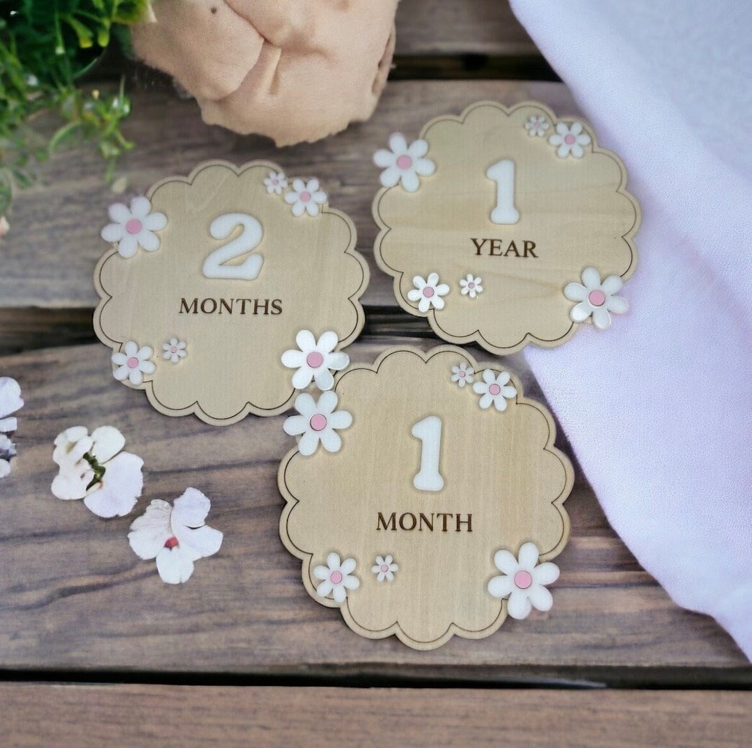 Wooden Boho Daisy Flower Milestone Card Daisy Monthly Milestone Marker ...