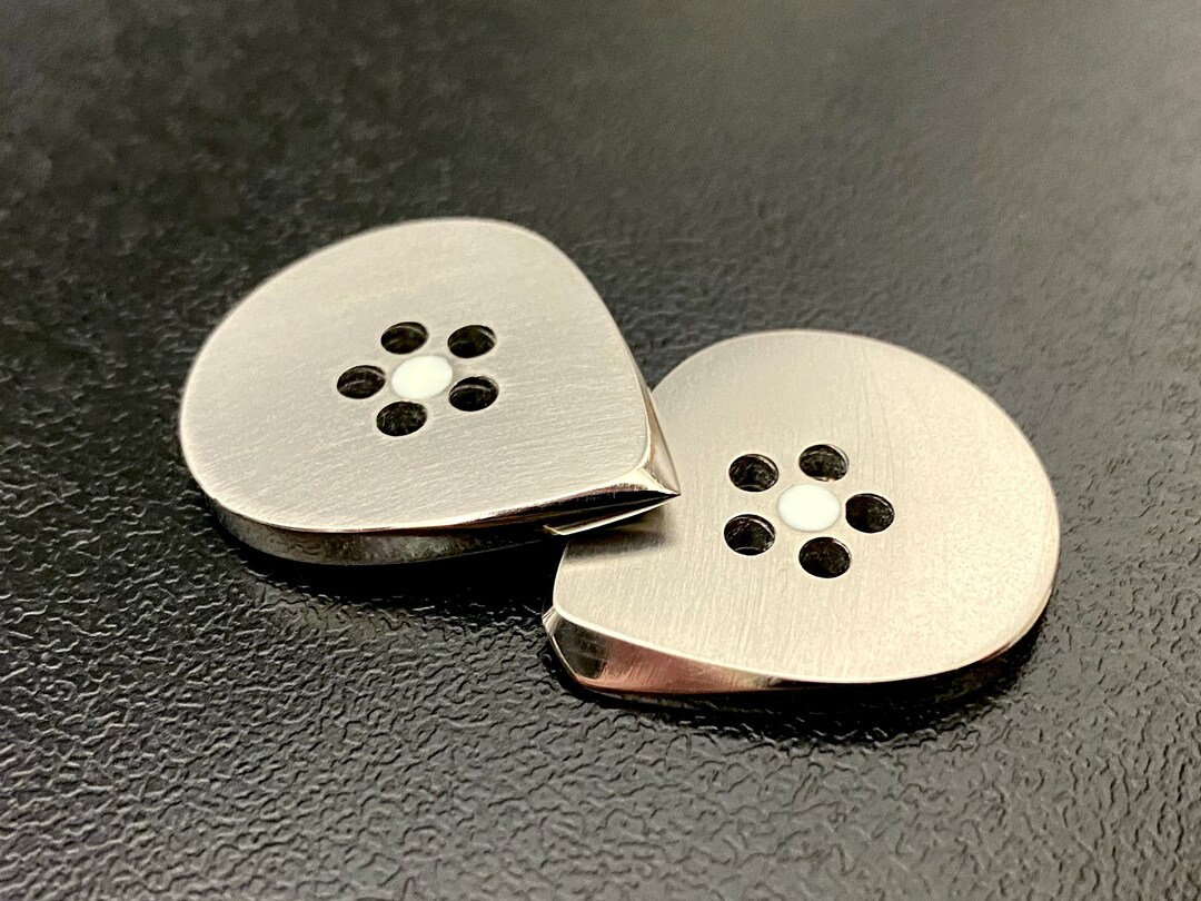 Titanium Jazz Guitar Pick With Grip Holes and Glow Material – Durable ...