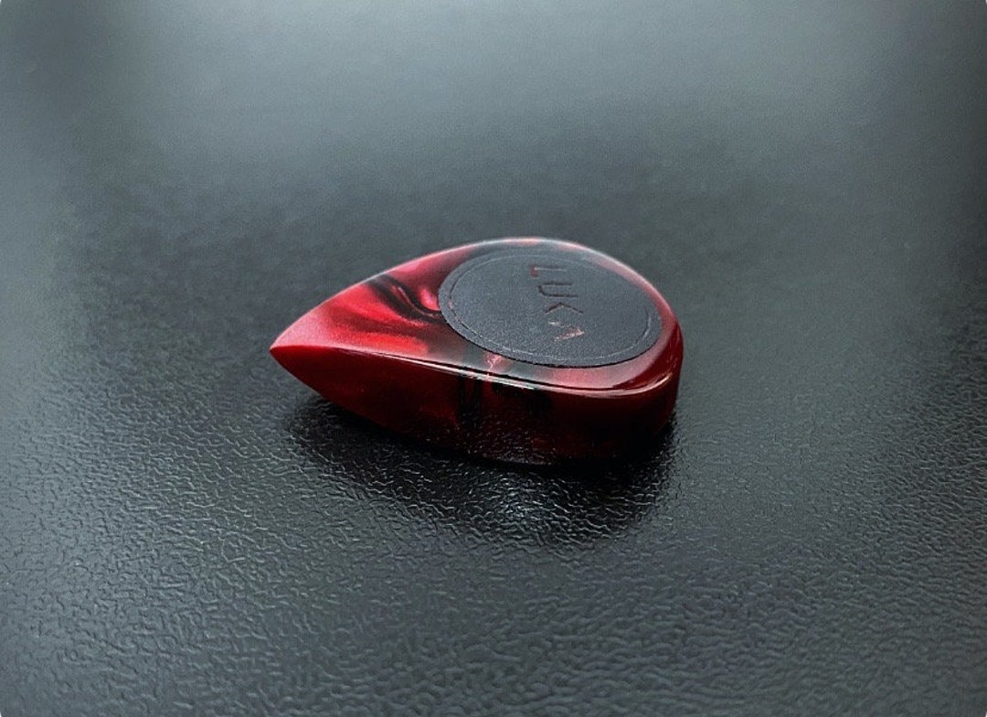 Handcrafted Kirinite Guitar Plectrum in Shape of Teardrop, Unique ...