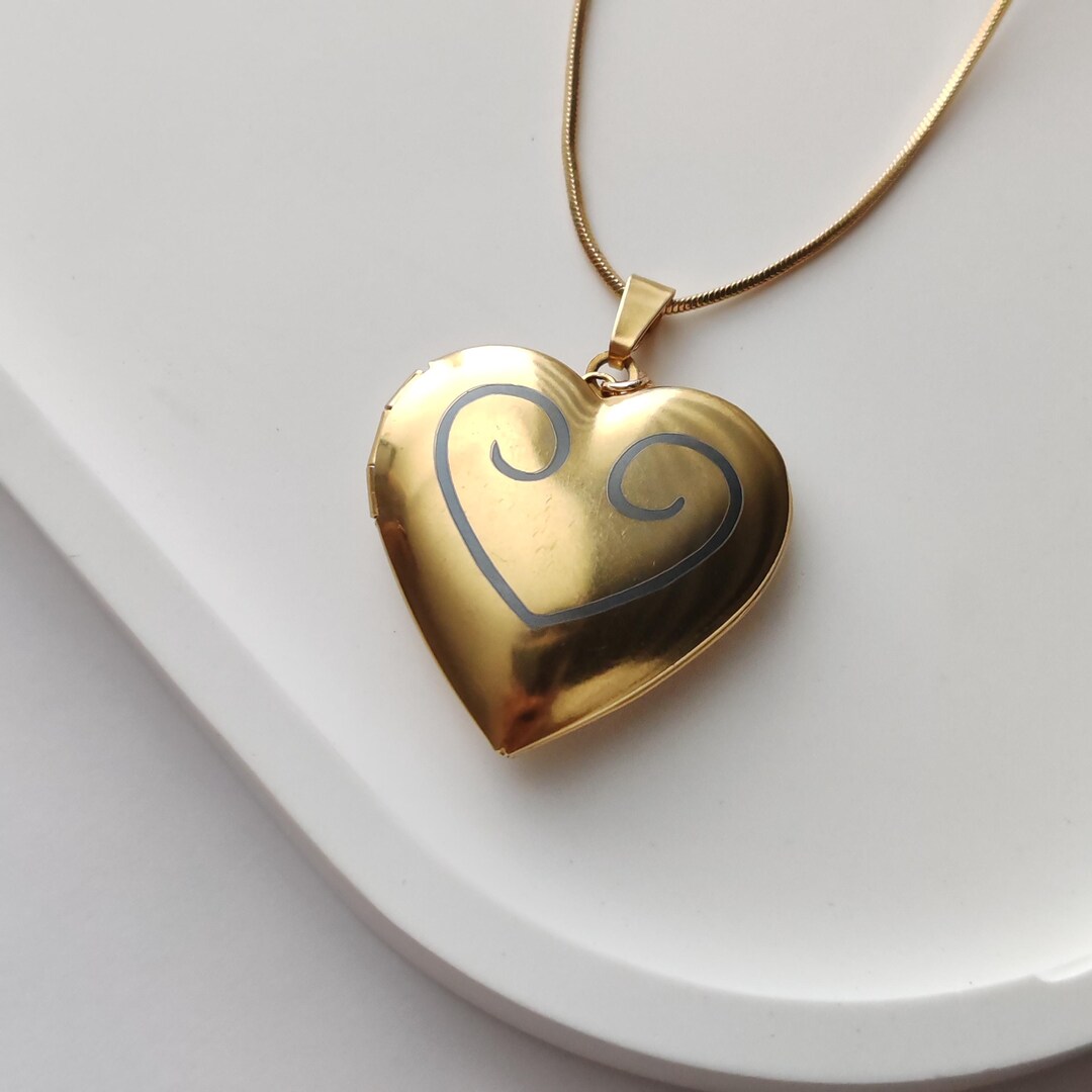 Nutcracker Heart Locket Necklace: Gold Clara Charm, Ballet Gift - Etsy