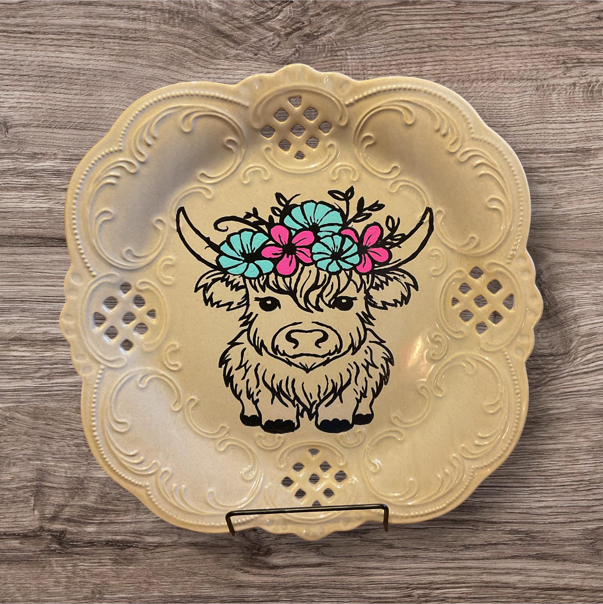 Decorative Plates, Highland Cow, Cow, Plate Hanging Wall Decor - Etsy