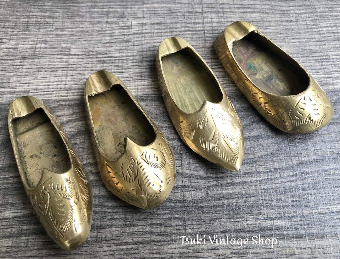 Vintage Brass Shoe Ashtray (1970) - Etsy