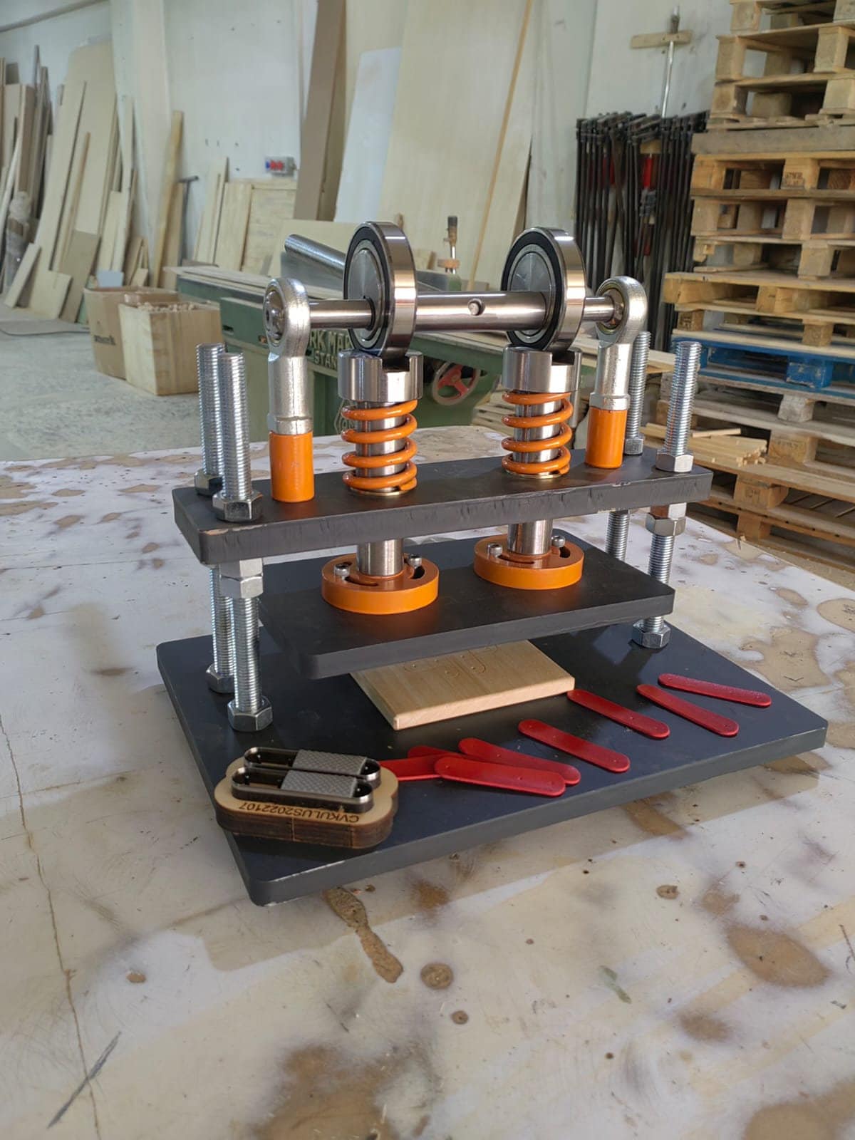 Leather Cutter / Leather Stamp Tool / Leather Cutting Press Tool DIY ...