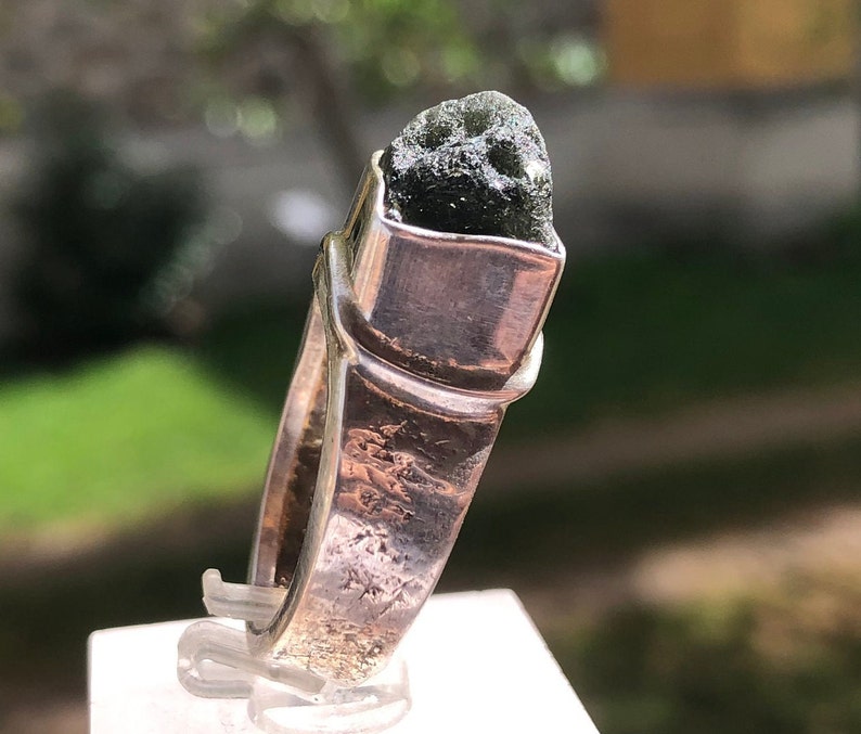 Rough Moldavite Ring in Textured 925 Sterling Silver. Meteorite Vltavin ...