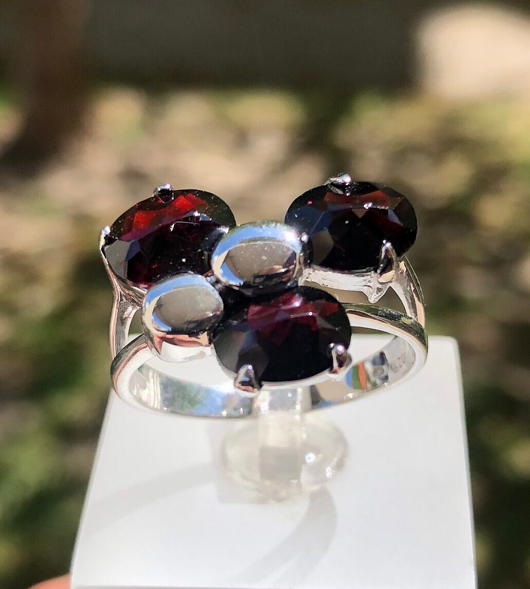 Red Garnet Ring in 925 Sterling Silver / Red Garnet Rings for Women - Etsy