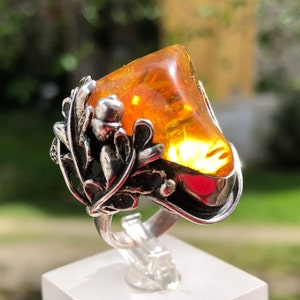 Unique Baltic Amber Ring in Goldplated 925 Sterling Silver Unique Baltic Amber Ring in Goldplated 925 Sterling Silver