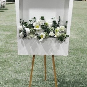 Welcome Sign - Flower Box Welcome Sign - Personalized Event Decor - Etsy